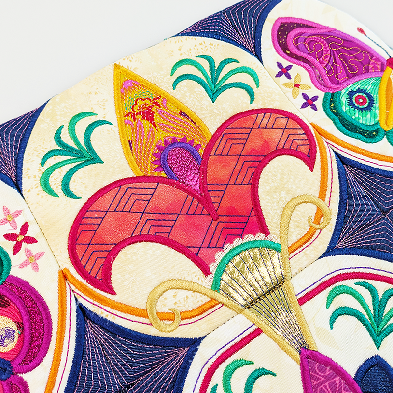 Butterfly Garden Table Centre or Runner ITH Design