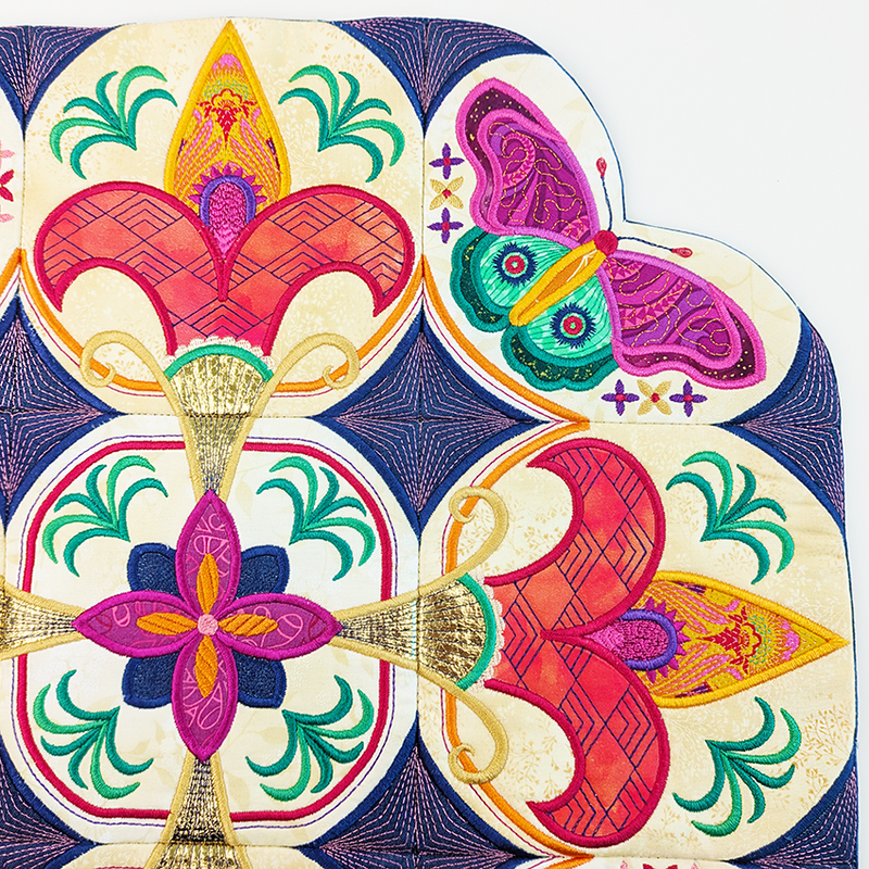 Butterfly Garden Table Centre or Runner ITH Design