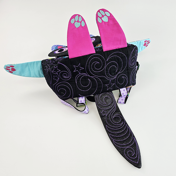 Lillycat Backpack ITH Design 5x7 6x10