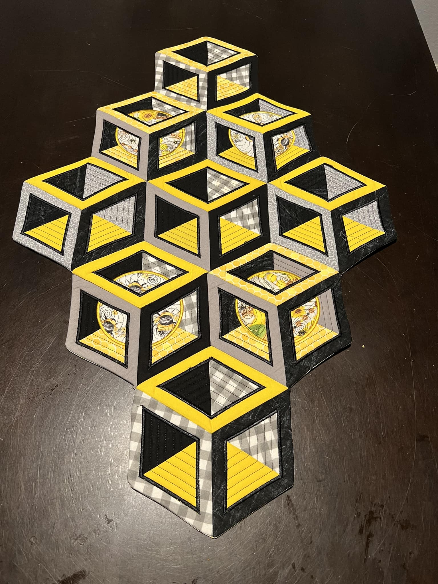 Cube Illusion Runner or Quilt - Machine Embroidery Design