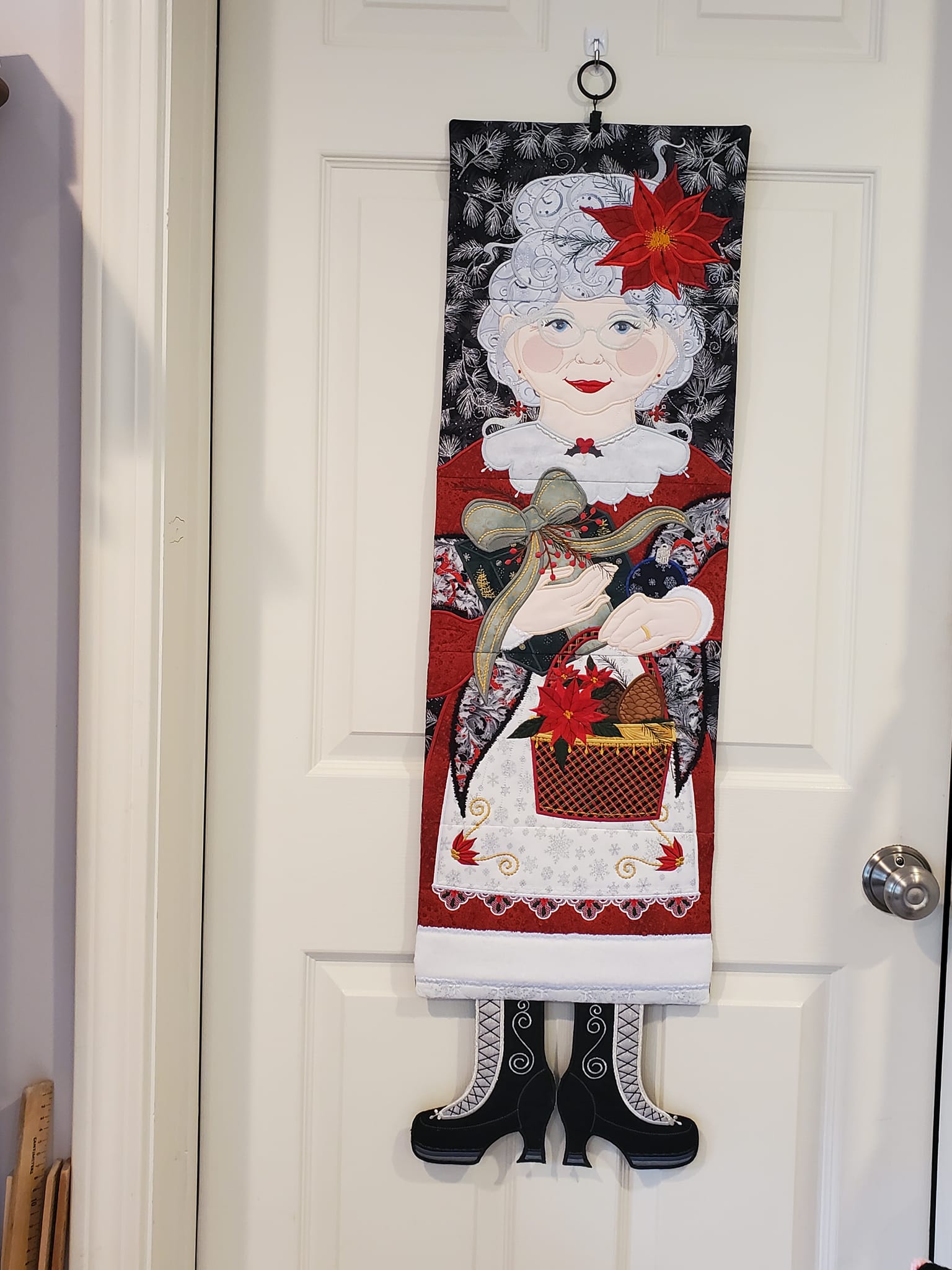 Mrs Christmas Hanger ITH Machine Embroidery Design
