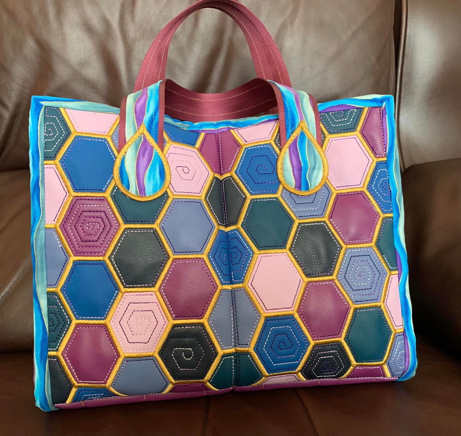 Hexie Bag design 6x10 7x12 9.5x14