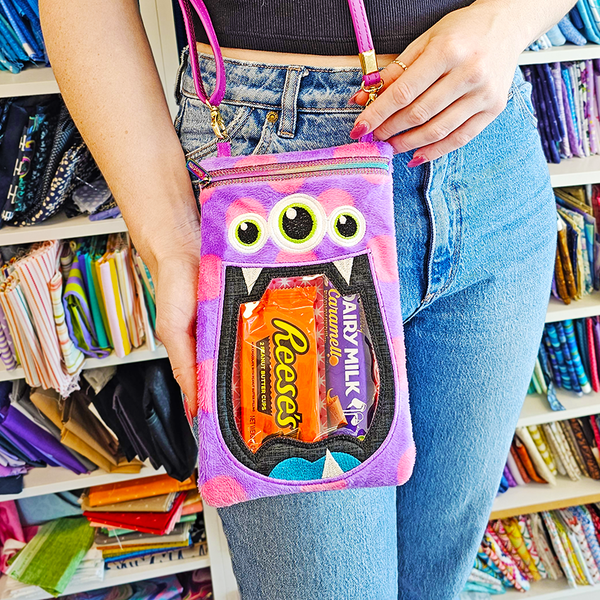 Monster Mouth Windowed Zipper Pockets ITH Design