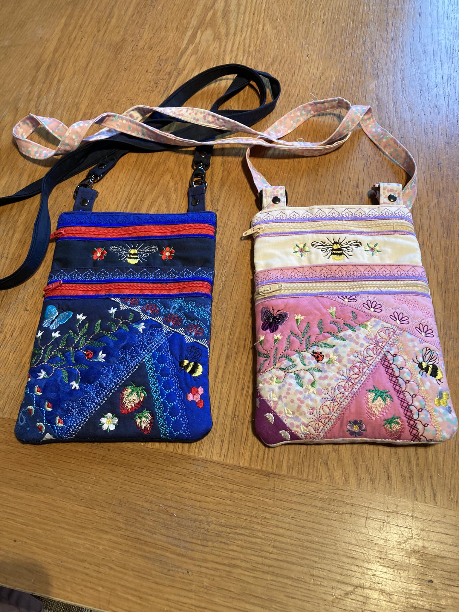 Pretty Patch Purse In The Hoop Machine Embroidery Design ITH