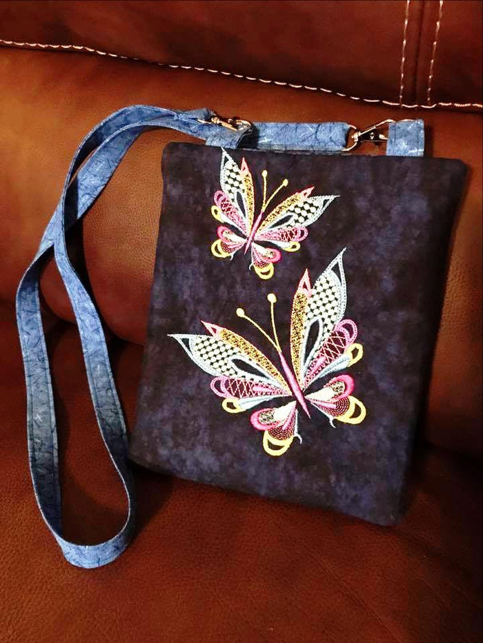 Butterfly Zipper Purse in the hoop machine embroidery design ITH
