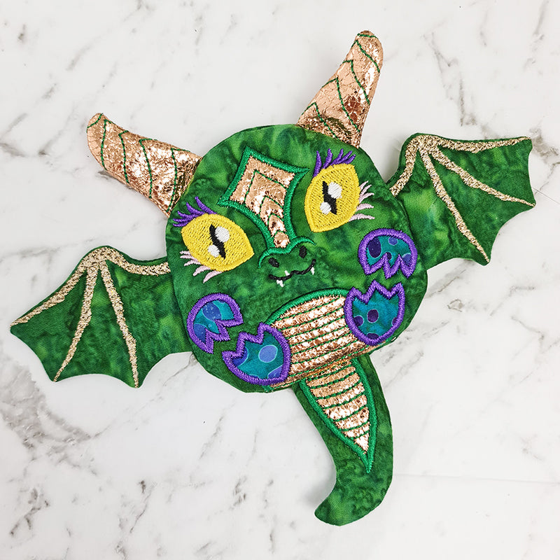 Embroidery Ideas - Dragon Zipper Purse