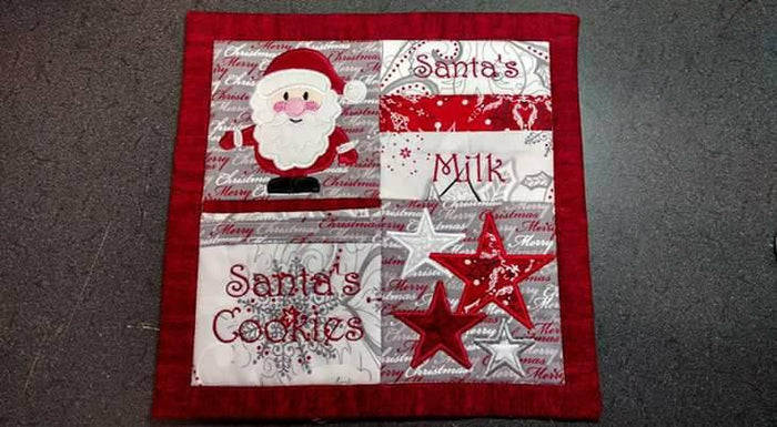 In The Hoop Embroidery - Santa's Cookies Christmas Place Mat