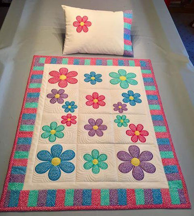 Flower quilt 4x4 5x7 6x10 7x12 8x8 in the hoop machine embroidery ITH