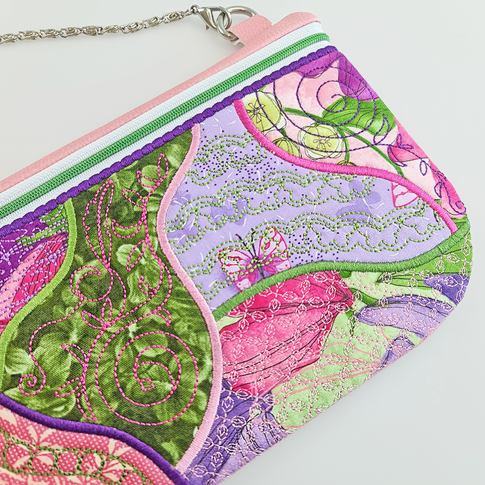 Patchwork Purse in the hoop machine embroidery design