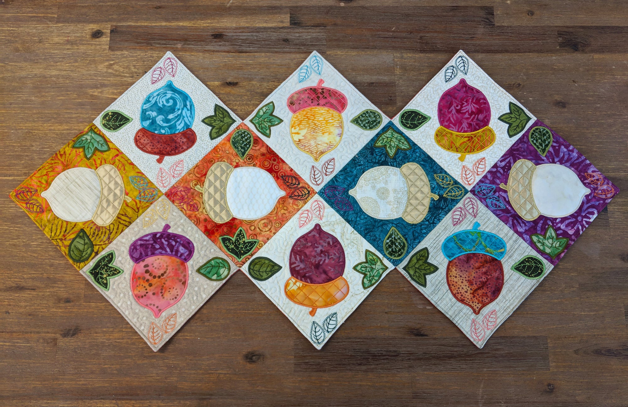 In The Hoop Embroidery Designs - Acorn Table Runner