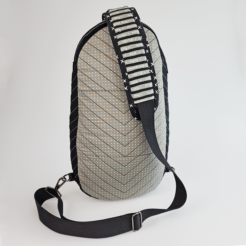Cross Body Pack 6x10 8x12
