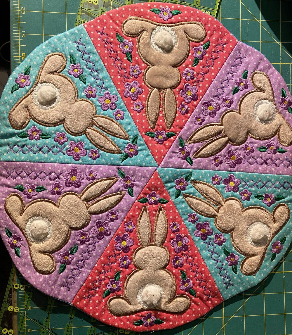 In The Hoop Machine Embroidery Designs - Bunny table centre ITH