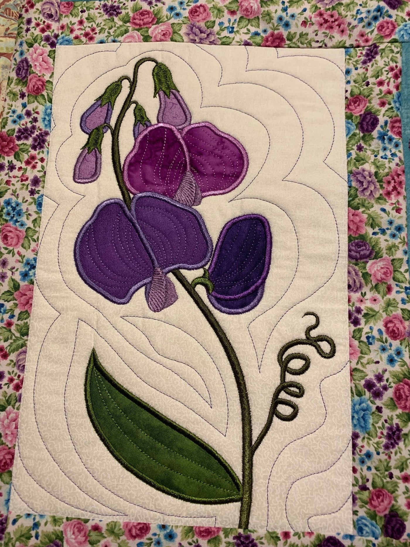 Machine Embroidery Projects - Sweet Pea Block Add-on