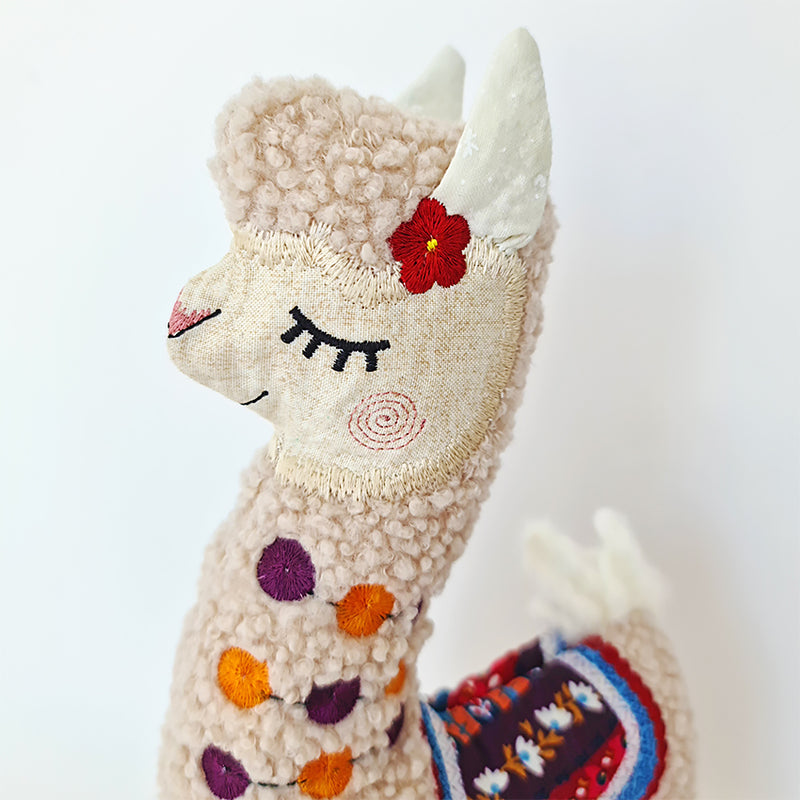 In The Hoop Embroidery - Lulu the Llama