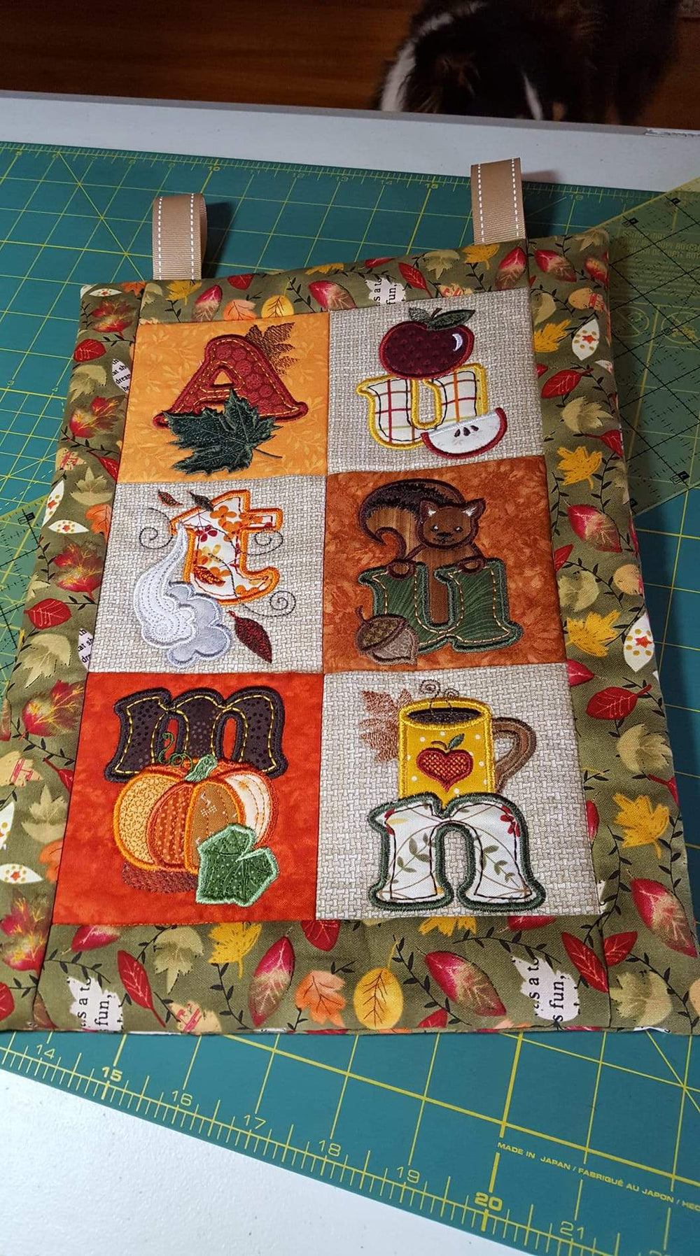 In The Hoop Embroidery Designs - Autumn Flag or Table Runner