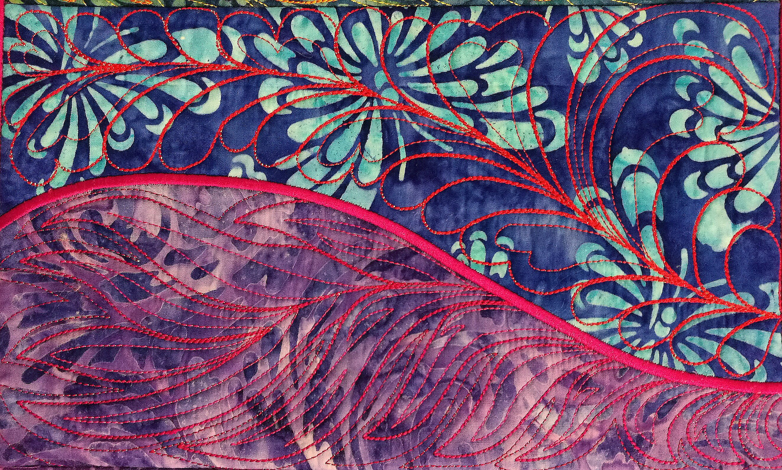 ITH Machine Embroidery Design - Freeform Table Runner