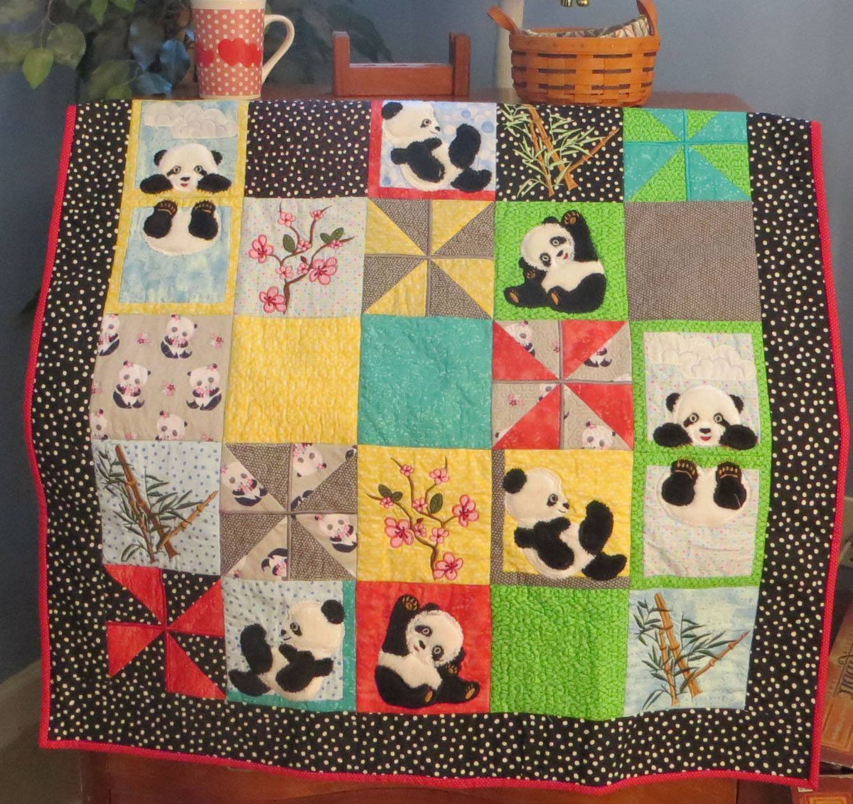 Machine Embroidery Design ITH - Panda Quilt