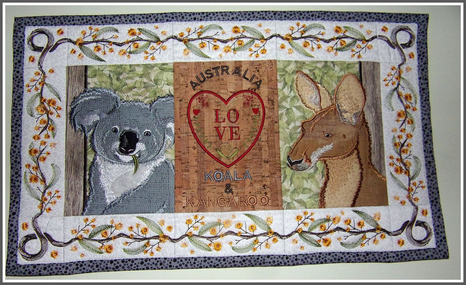 ITH Machine Embroidery Design - Golden Wattle Quilt Border