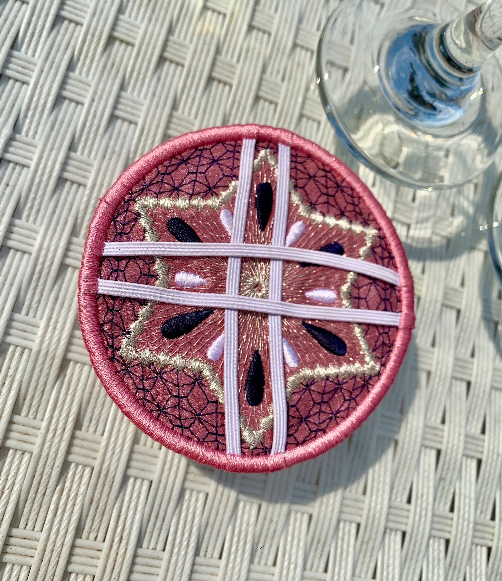 ITH Embroidery Designs - Star Wine Coasters 4x4