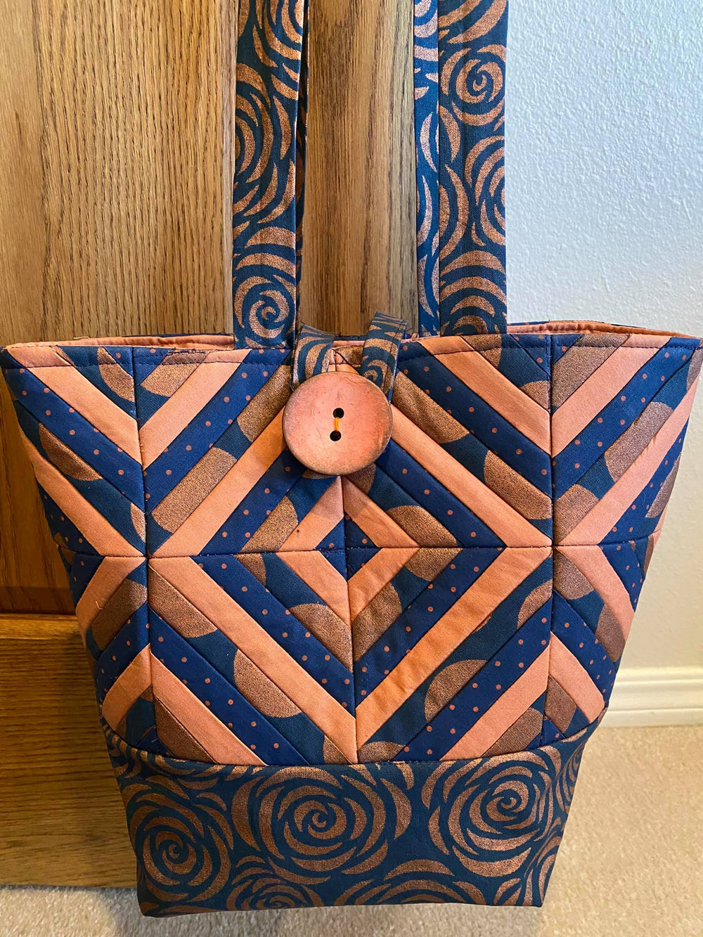 Diagonal stripe tote bag in the hoop machine embroidery design ITH