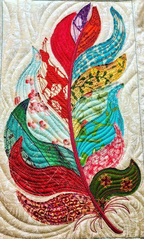 In The Hoop Embroidery Design - Raw Edge Feather Placemat