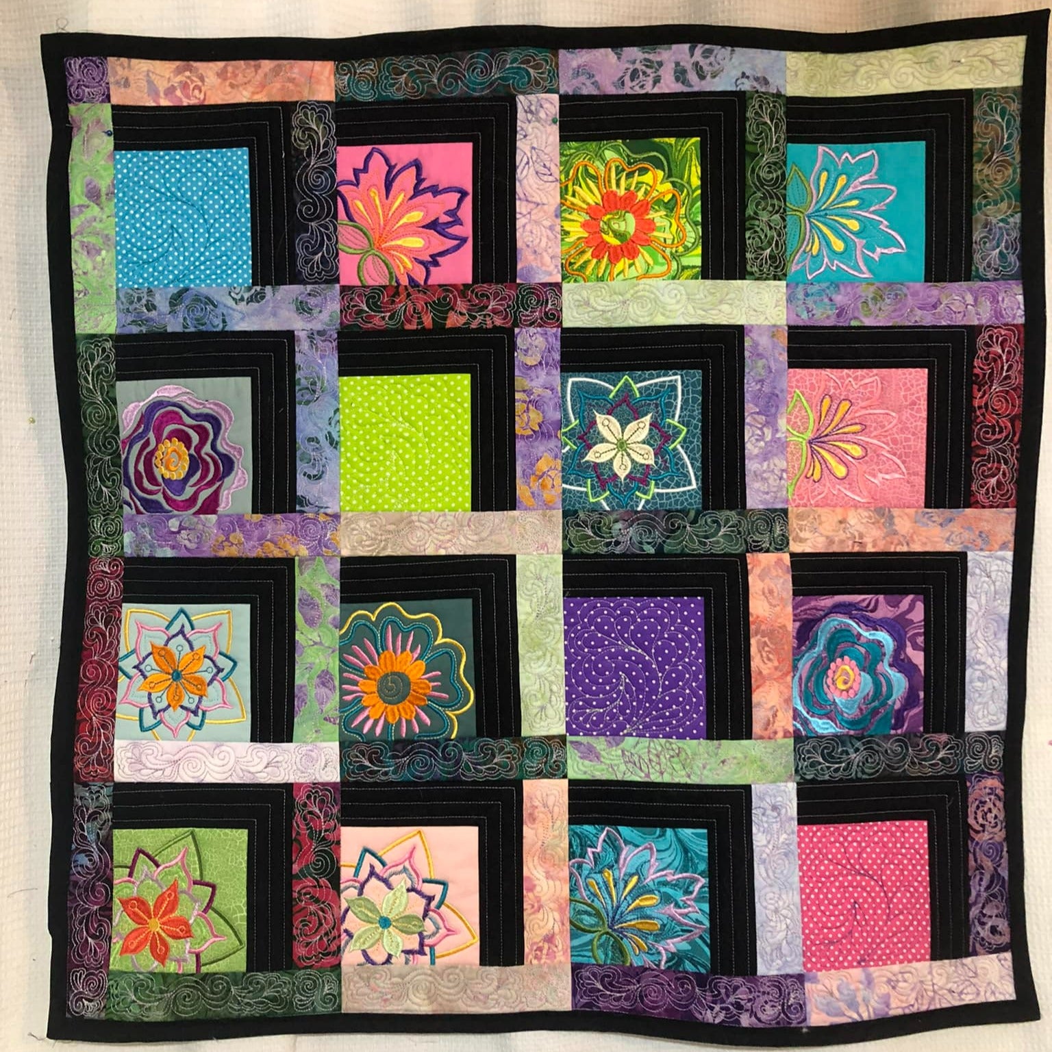 Floral Shadow Box Quilt 4x4 5x5 6x6 7x7