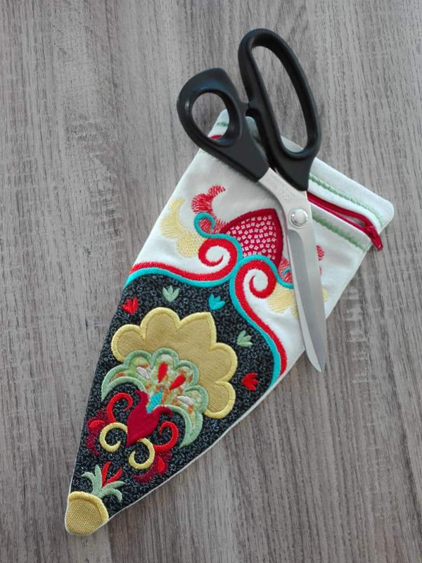 Free Machine Embroidery Design, Embroidered Scissor Case In the Hoop