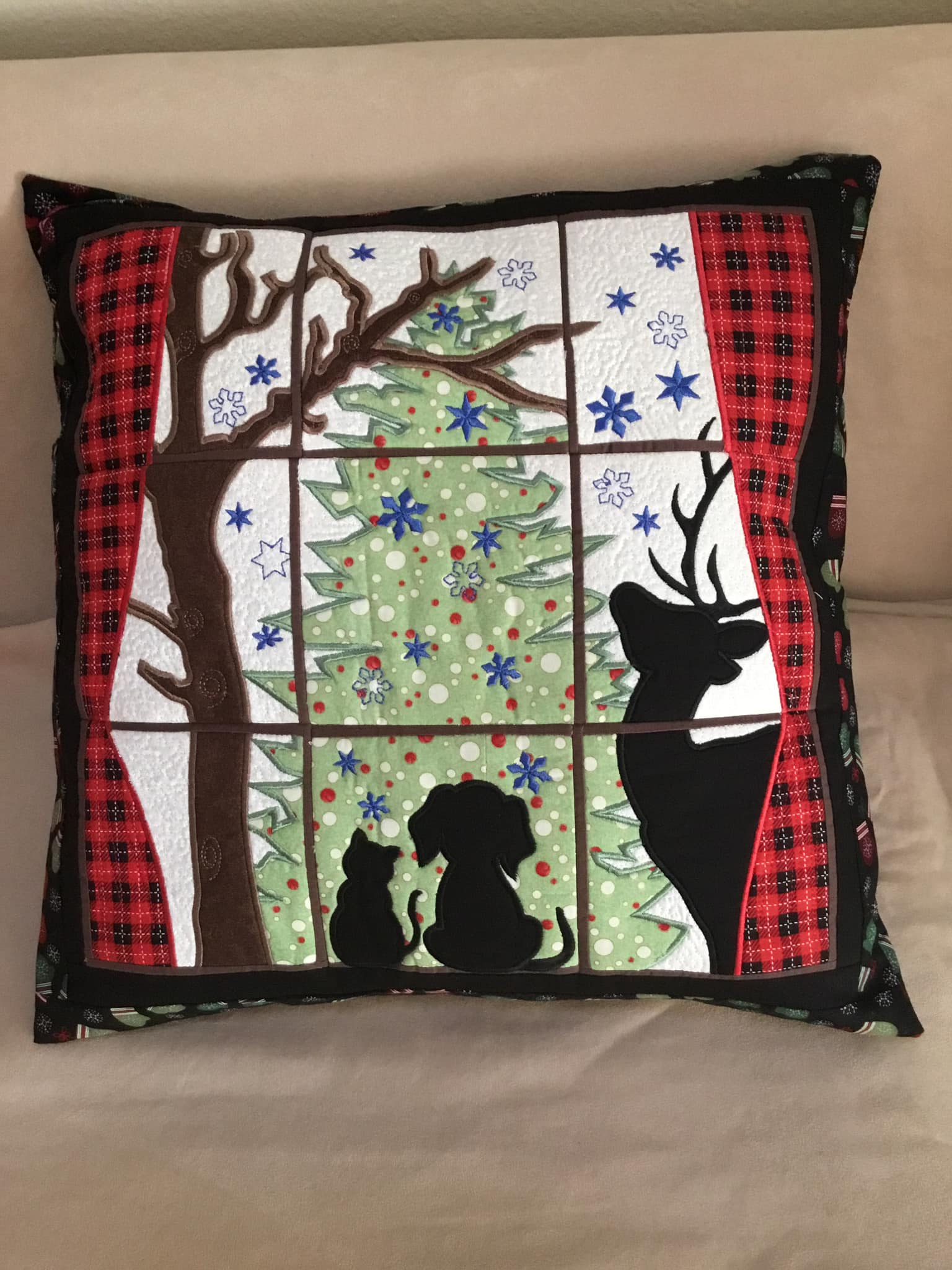 ITH Embroidery Design - Christmas Silhouette Window Cushion