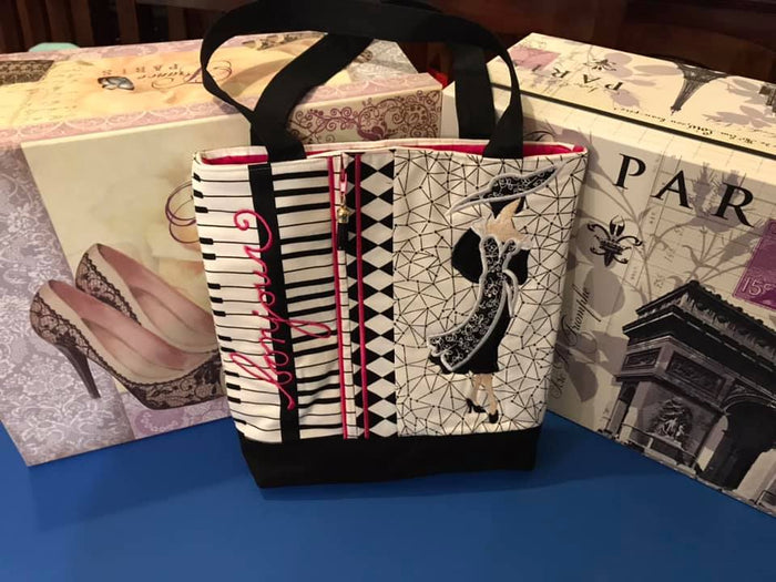 Bonjour bag ITH in the hoop machine embroidery design