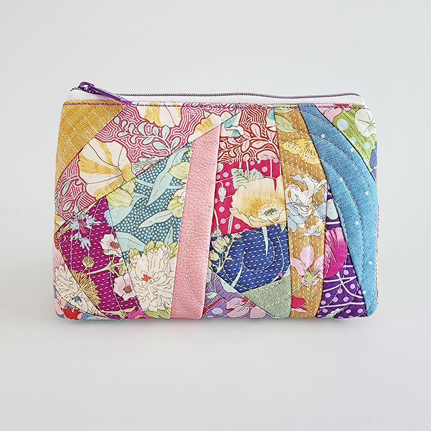 Flip & Fold Jumble Purse in the hoop machine embroidery design