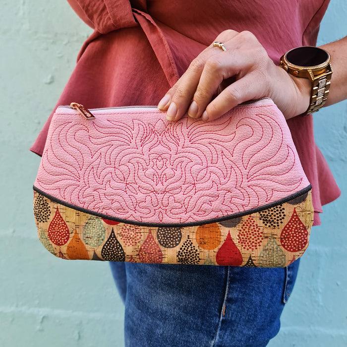 Quilted Pouch in the hoop machine embroidery design