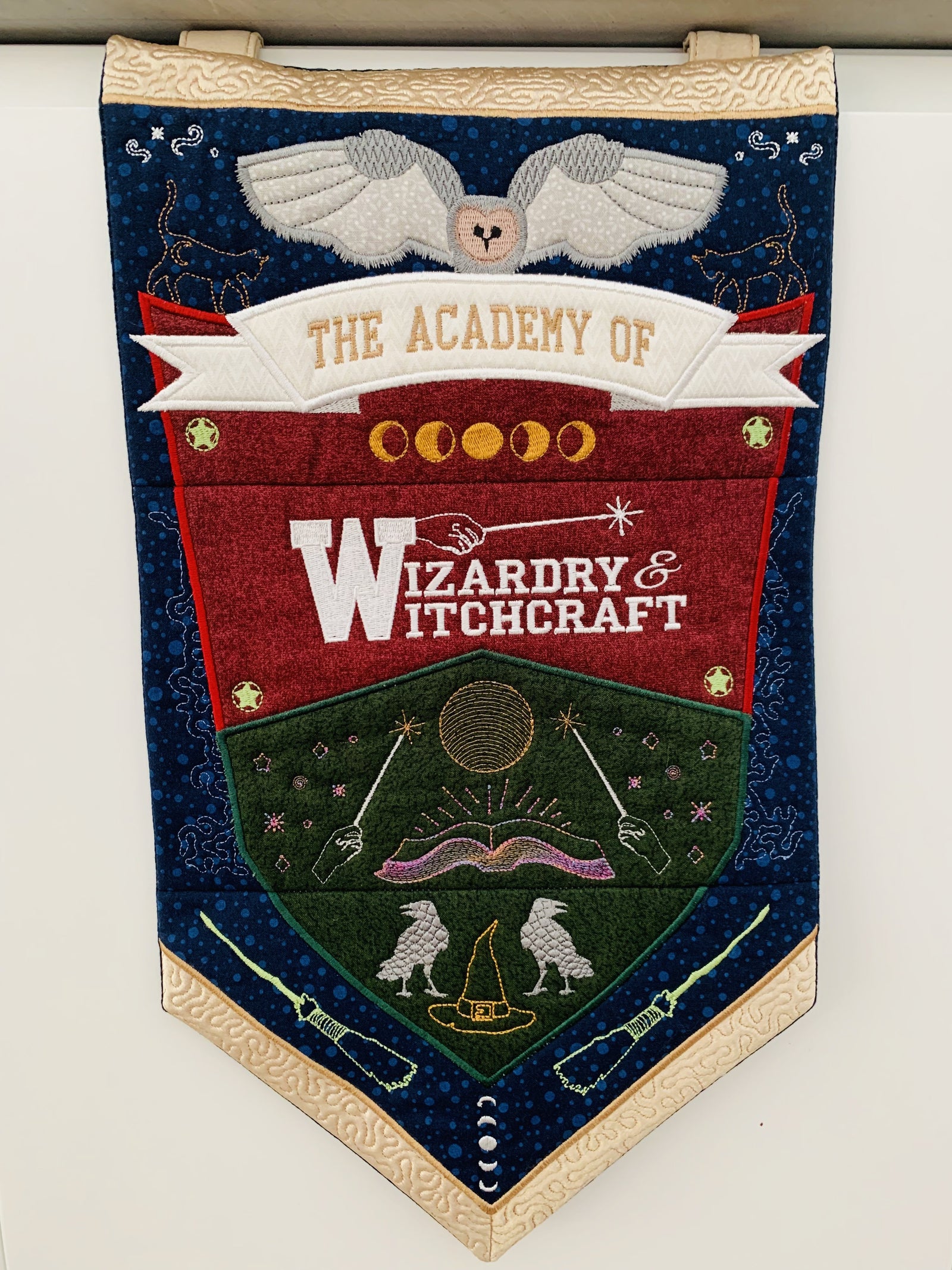 Witches & Wizards Flag or Table Runner 5x7 6x10 7x12