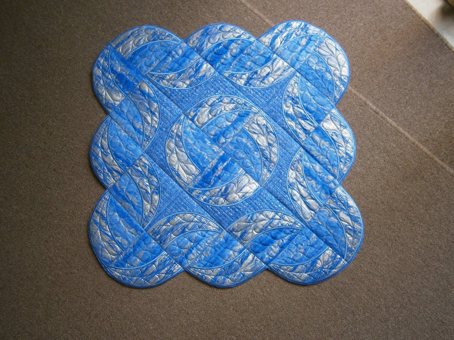In The Hoop Embroidery - Sensation Table Centre Piece