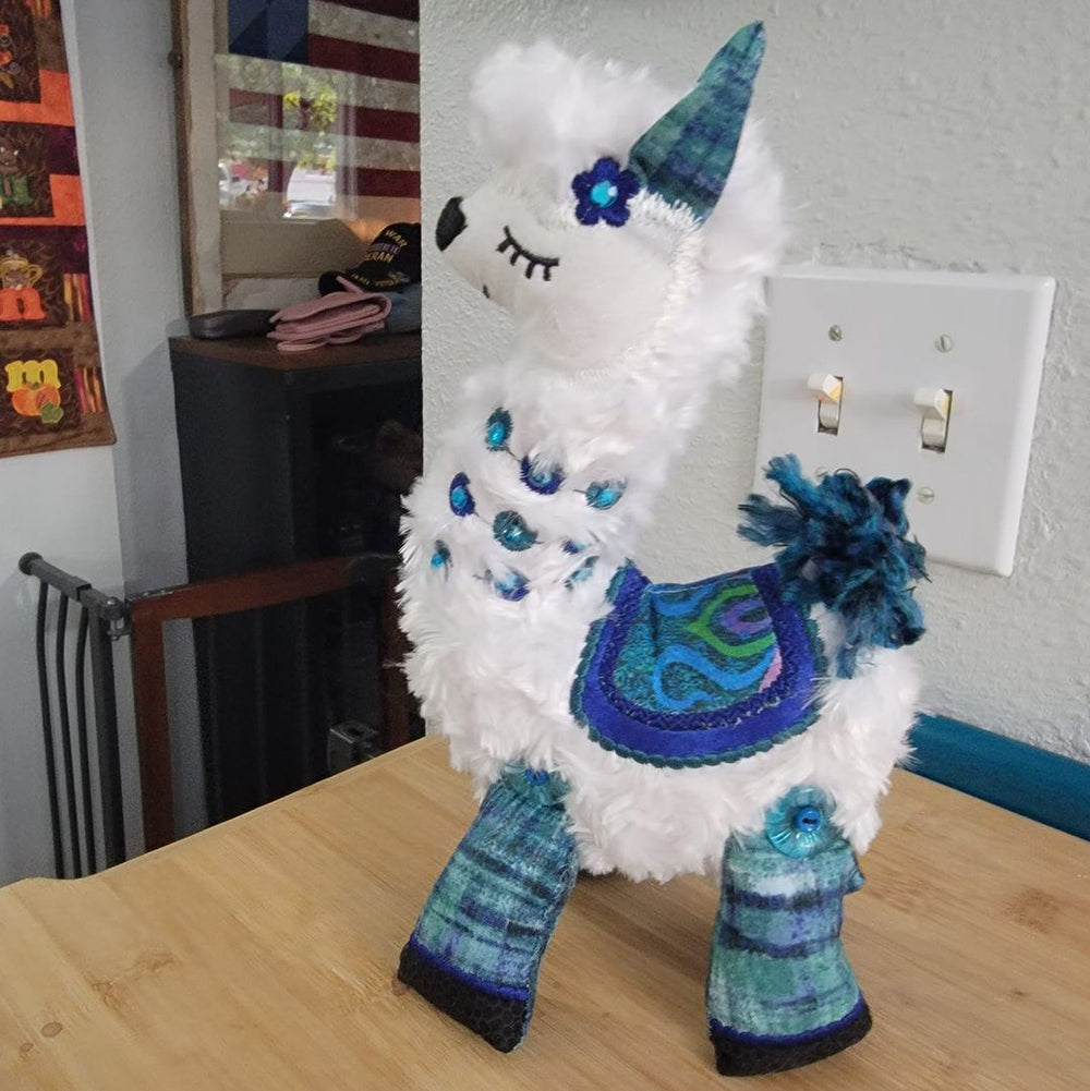 In The Hoop Embroidery - Lulu the Llama